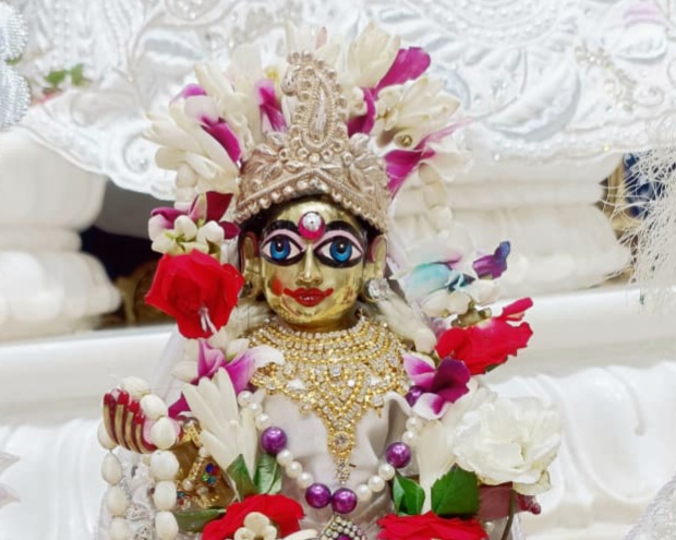 ISKCON Navi Mumbai. Official website of ISKCON at Kharghar, Navi Mumbai